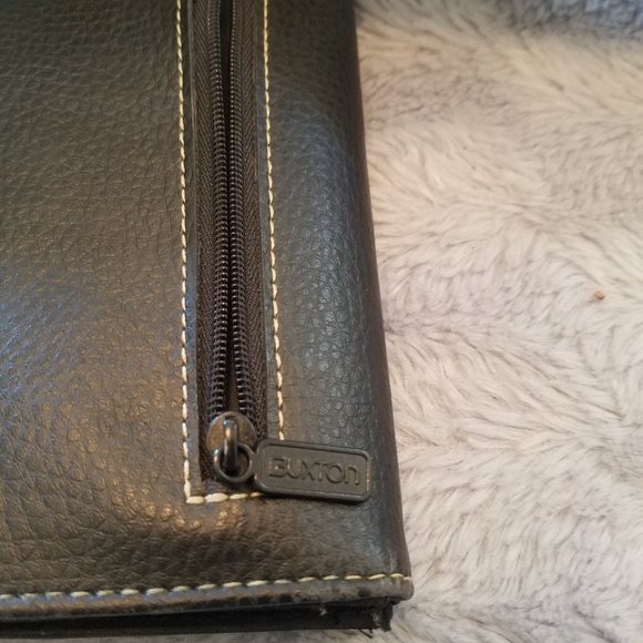 Buxton | Bags | Buxton Wallet | Poshmark